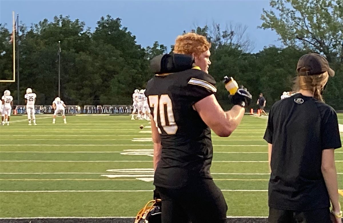 WATCH: OL/DL clips of Iowa commit Liddle vs. Pleasant Valley