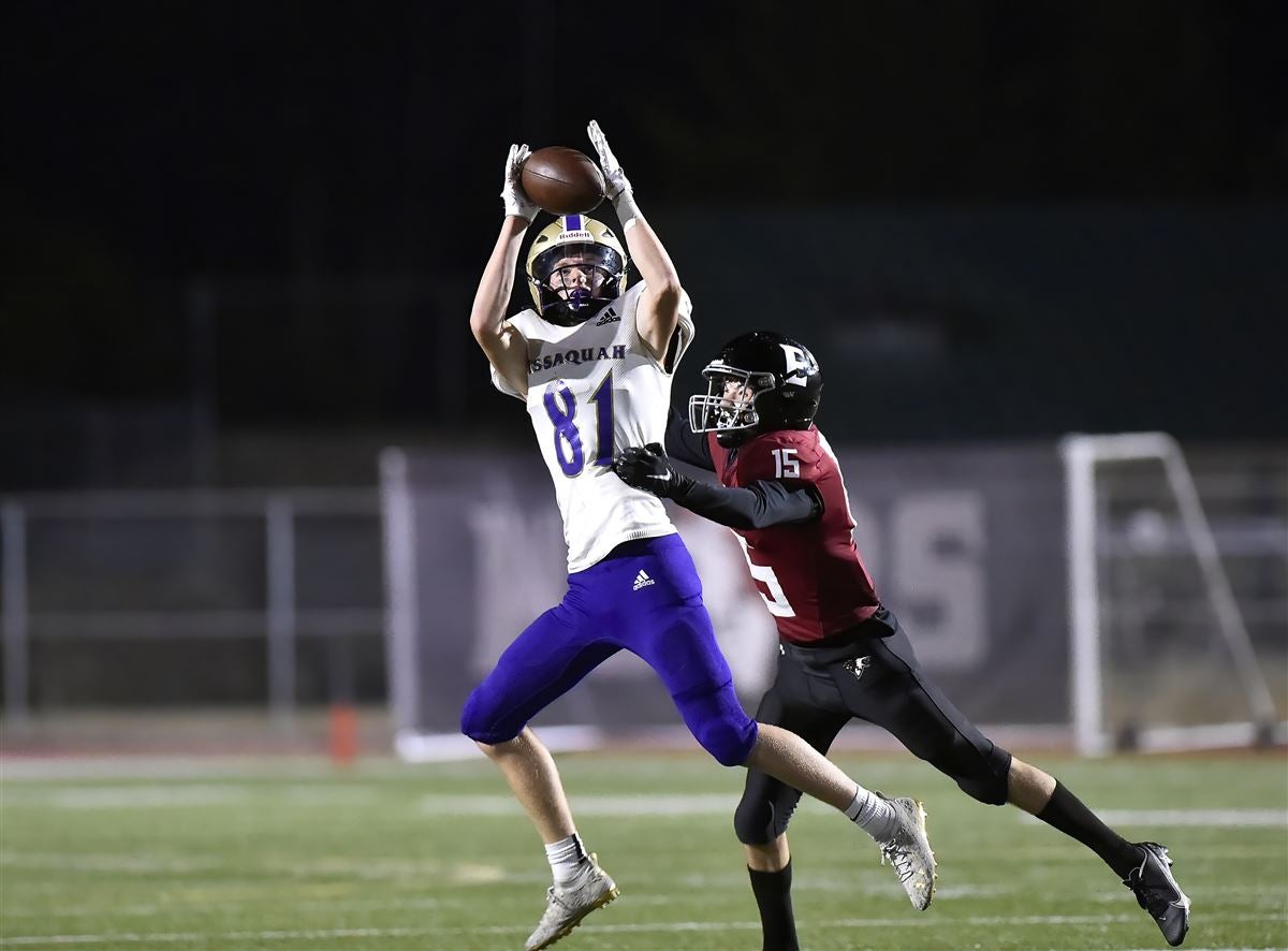 PHOTO GALLERY: Eastlake Defeats Issaquah In KingCo 4A Play
