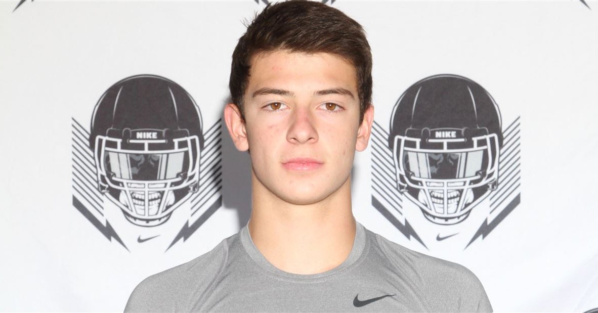 Video: Minnesota commit Cole Kramer throws at Opening Regional