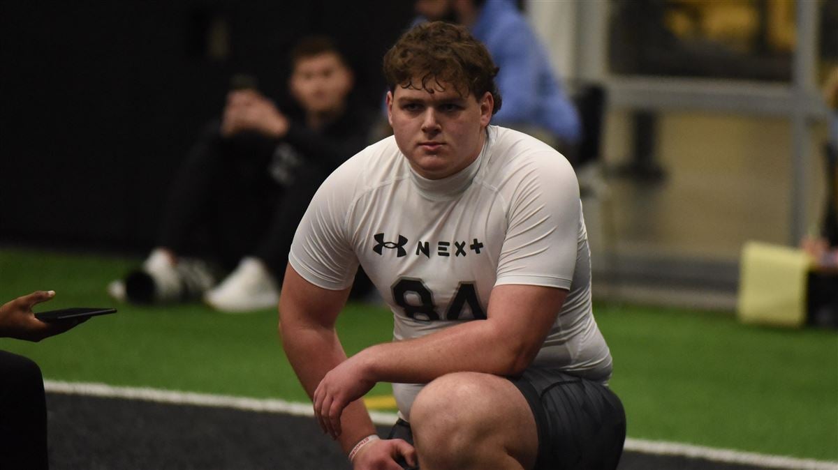 Auburn's first 2026 commit takes on role of recruiter