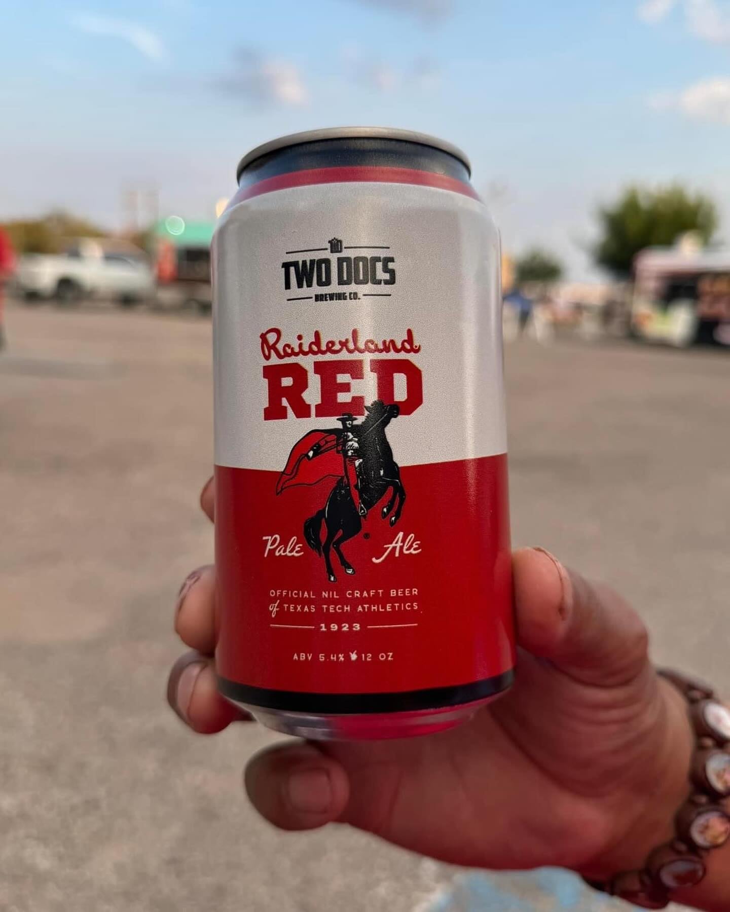 Two Docs to Host launch party for Raiderland Red Pale Ale