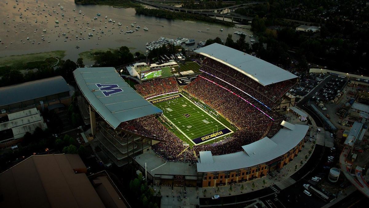 What’s New at Husky Stadium in 2023 - Football Alliance