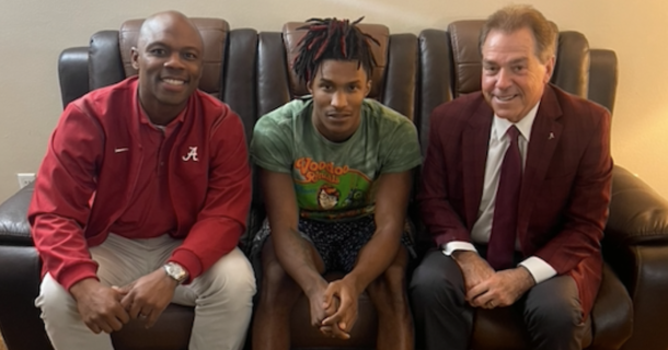 Alabama sees Jalen Hale as Jamo-type contributor at next level
