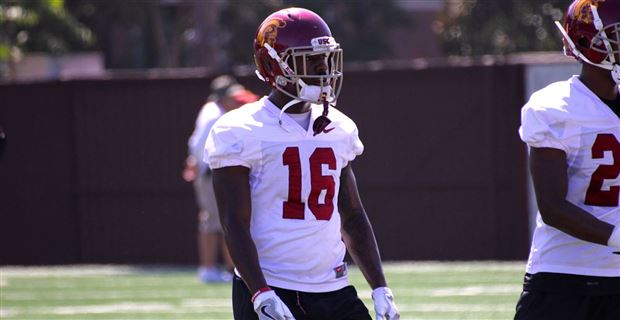 USC camp news (8/10): RB Davis practices at cornerback