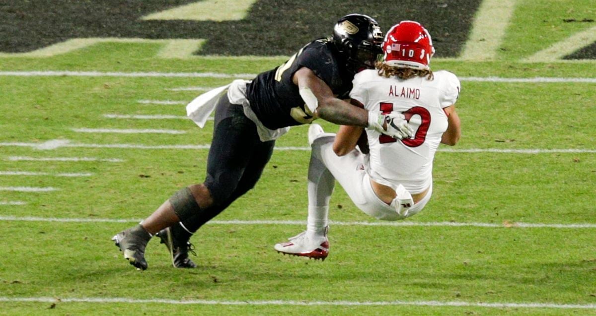 Purdue linebacker Derrick Barnes accepts Senior Bowl invite