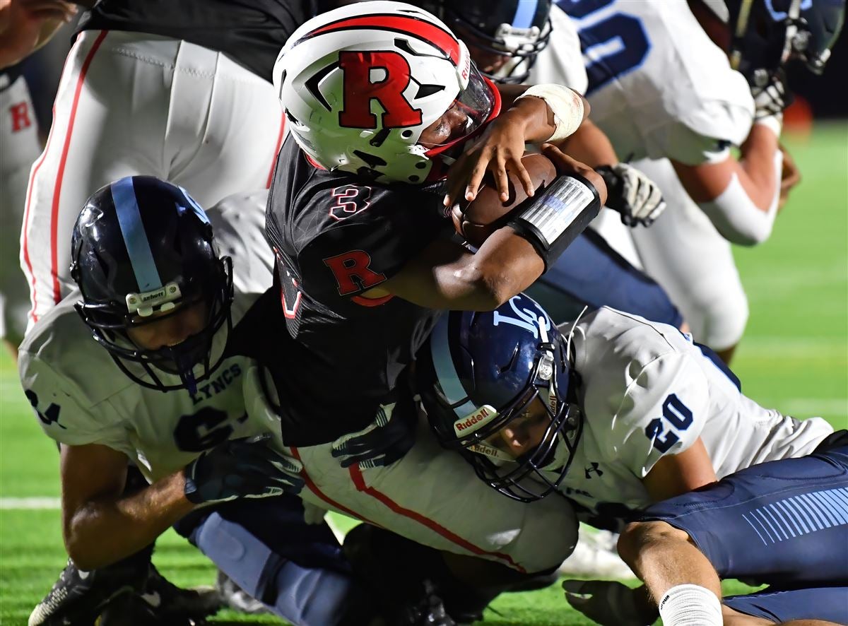 PHOTO GALLERY: Lynden Christian Defeats Renton