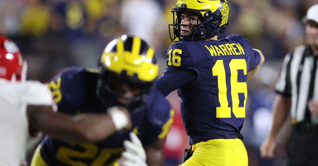Davis Warren debuts as Michigan starting QB, Alex Orji lingers as second option with Texas ...
