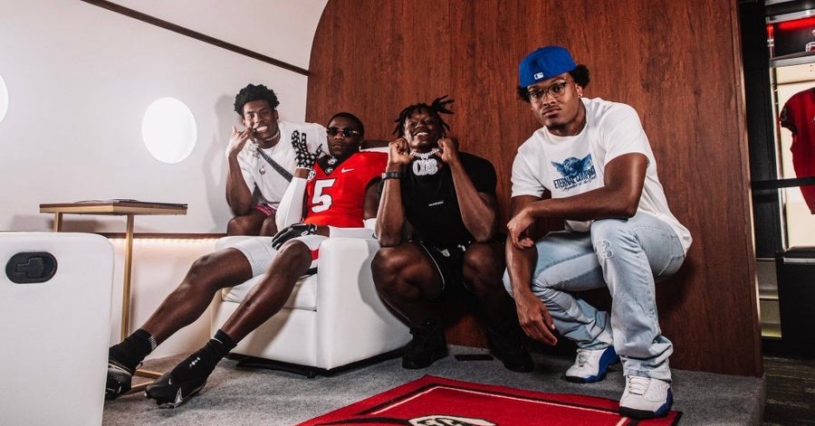 4-star Arkansas LB commit Tavion Wallace returns to Georgia for visit ...