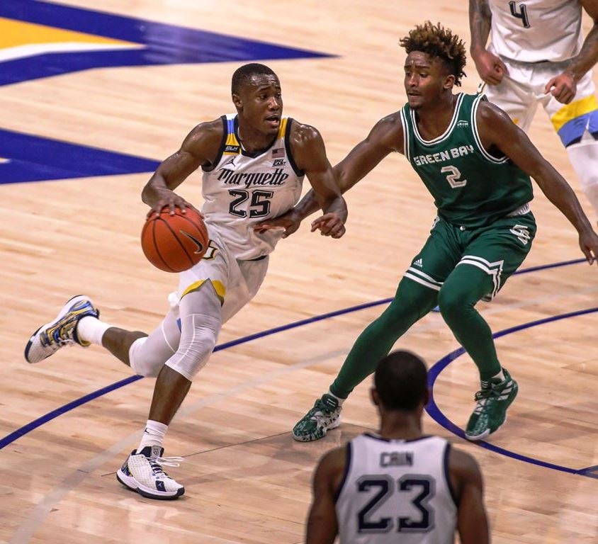 Koby McEwen scores 28 pts/ Marquette 82 Green Bay 68