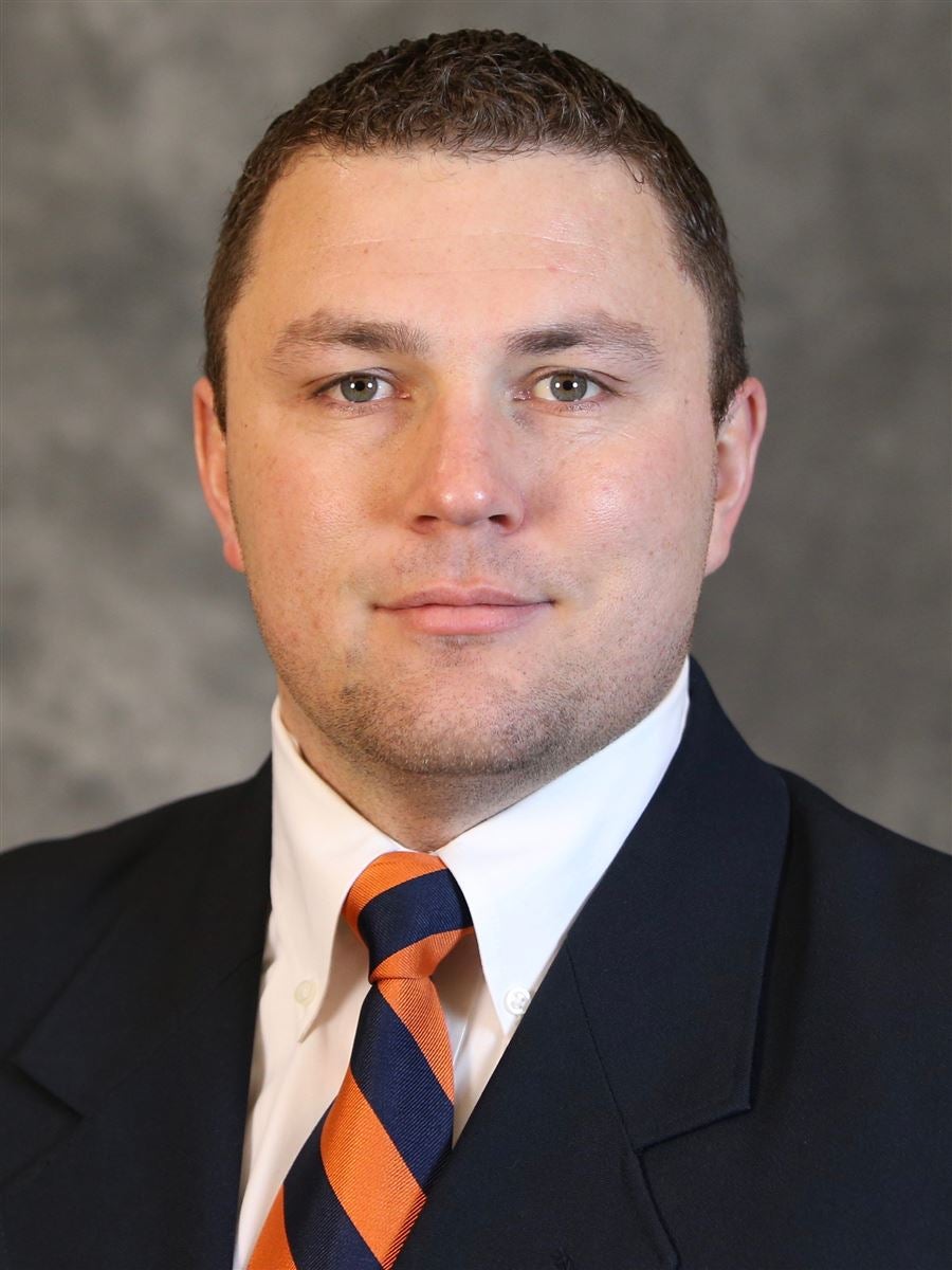Shane Hunter, Inside Linebackers Coach (FB), Virginia Cavaliers