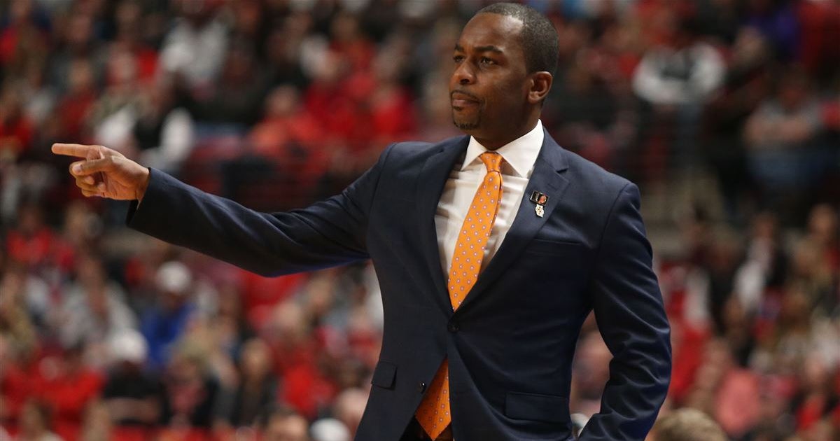 Mike Boynton ranked high on college hoops '40 Under 40' list