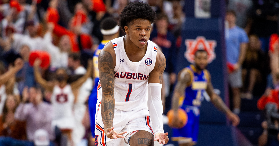 Auburn basketball team faces first road test of the season