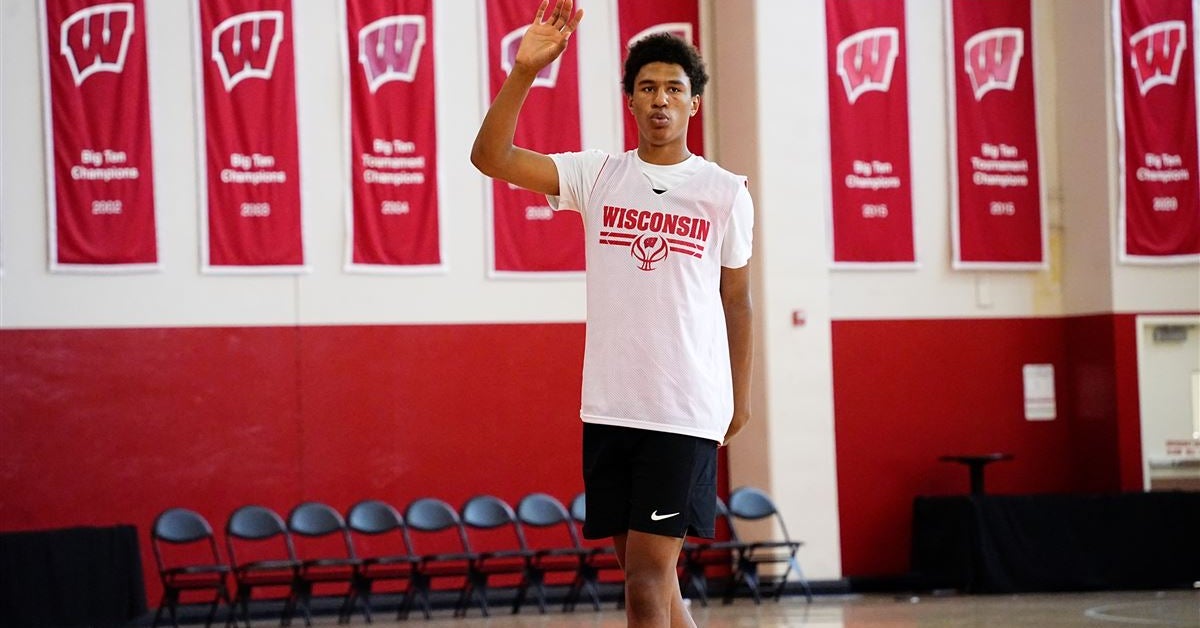 2027 Forward Donovan Davis Sees a Potential Fit at Wisconsin