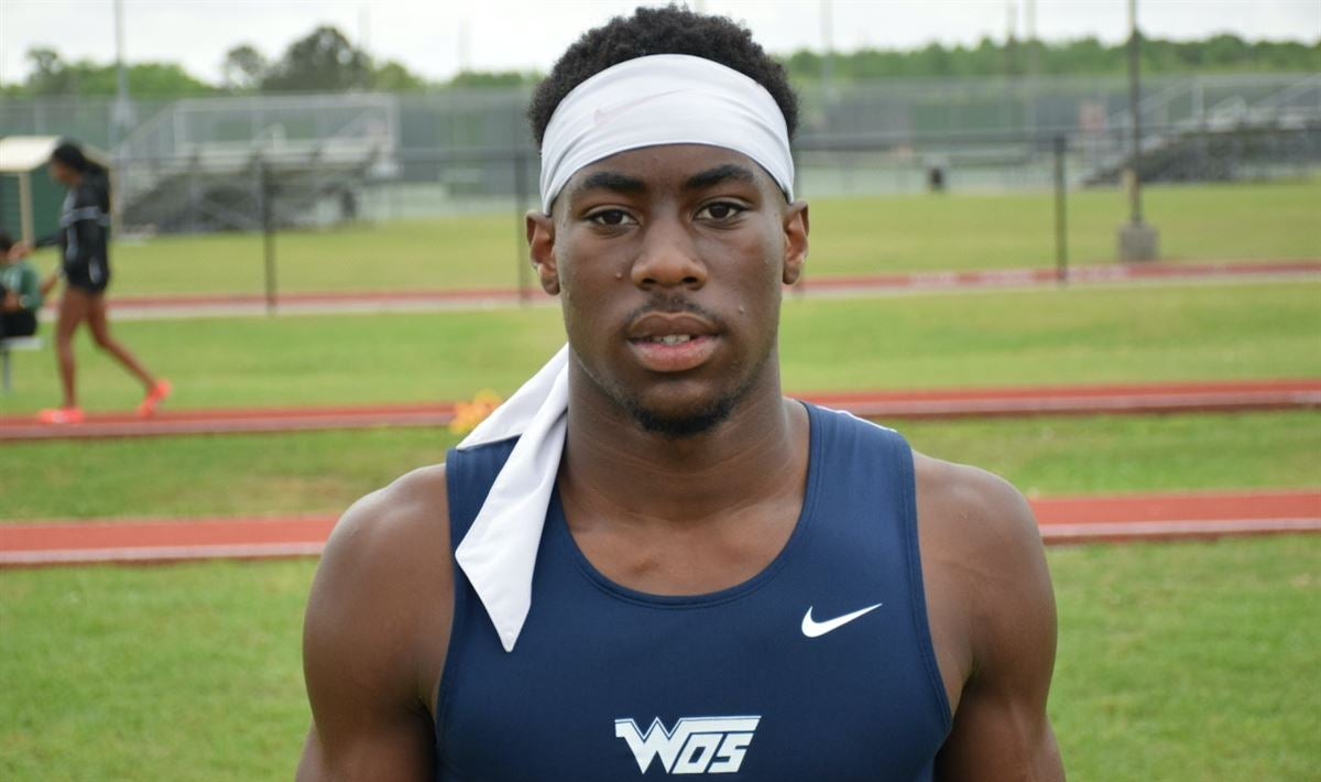 Texas keeping in close contact with Jamaal Shaw