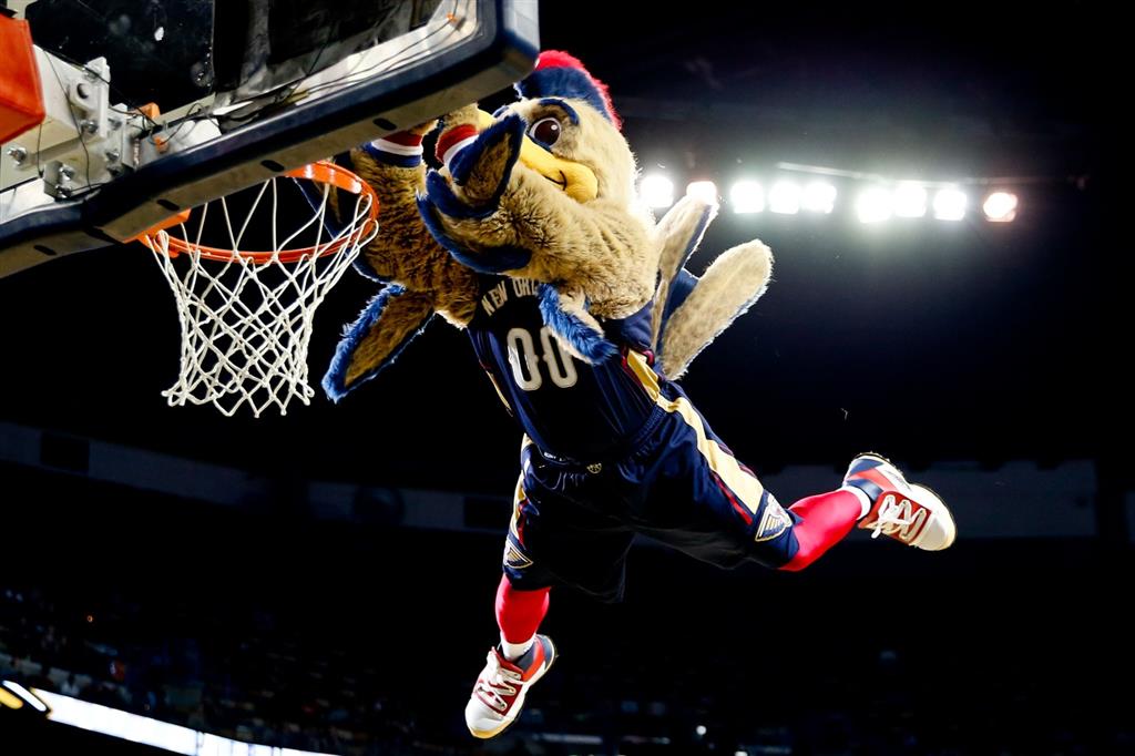 New Orleans Pelicans redesign their home court