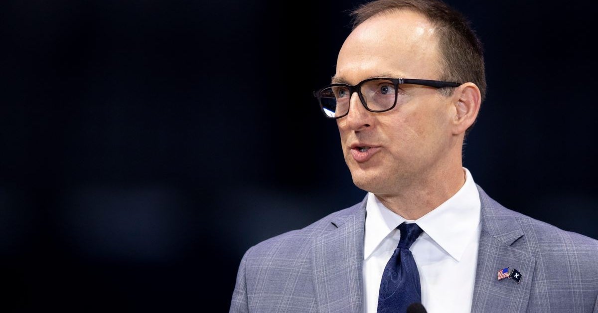Musketeer Report Podcast: A conversation with Greg Christopher (Xavier AD)