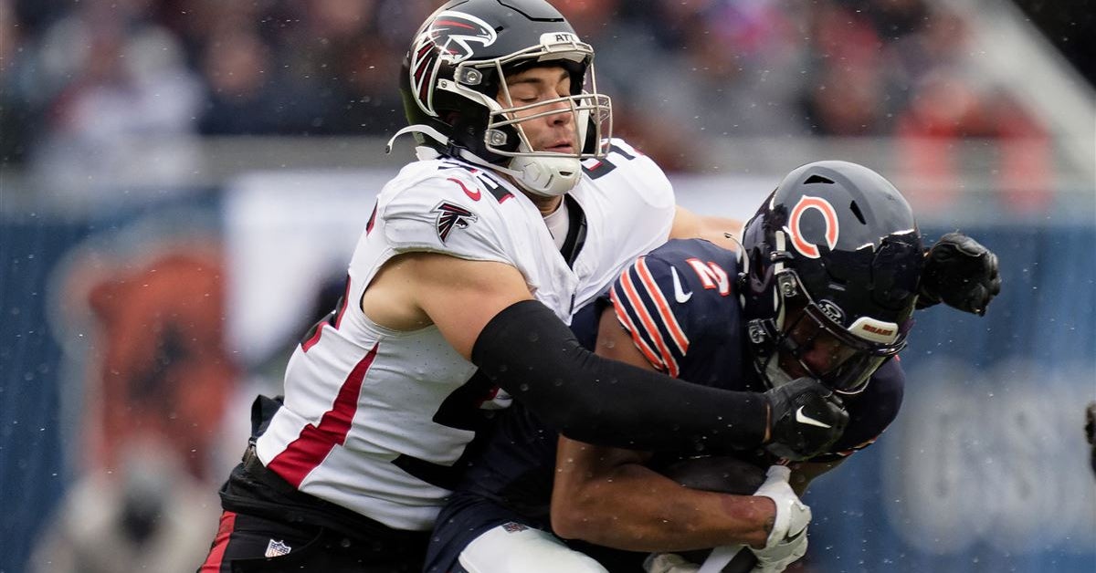 Forever Buff Nate Landman re-signs with Falcons