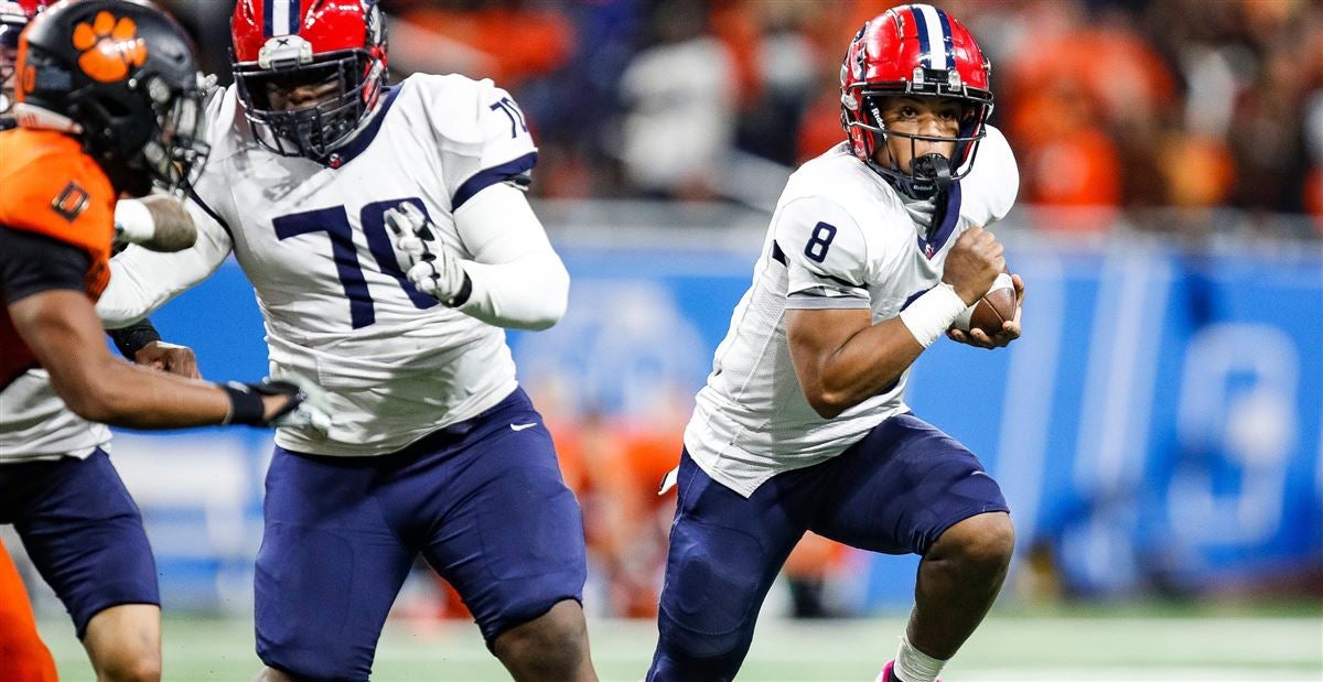 Future Kansas QB Isaiah Marshall leads high school to first ever state ...