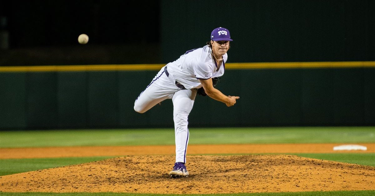 Good pitching, timely hitting lead Frogs to 8-2 win over New Mexico State