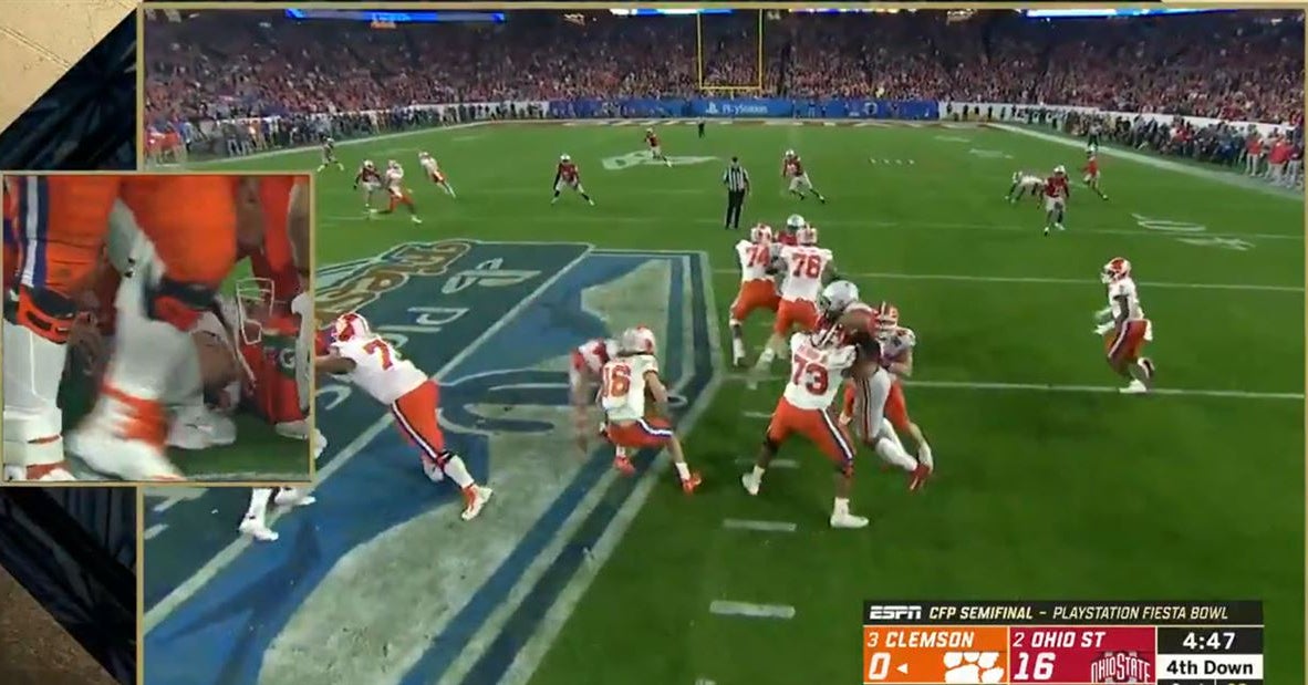 Buckeyes' Shaun Wade ejected for targeting on Trevor Lawrence