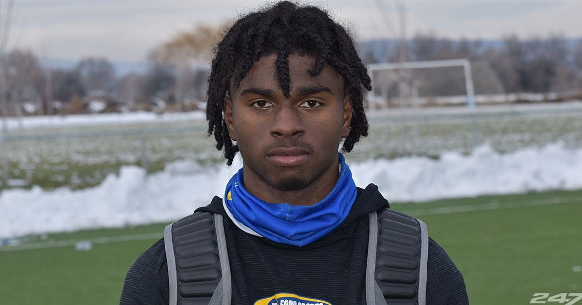 Washington ATH A'Shaki Davis ready to get junior season going