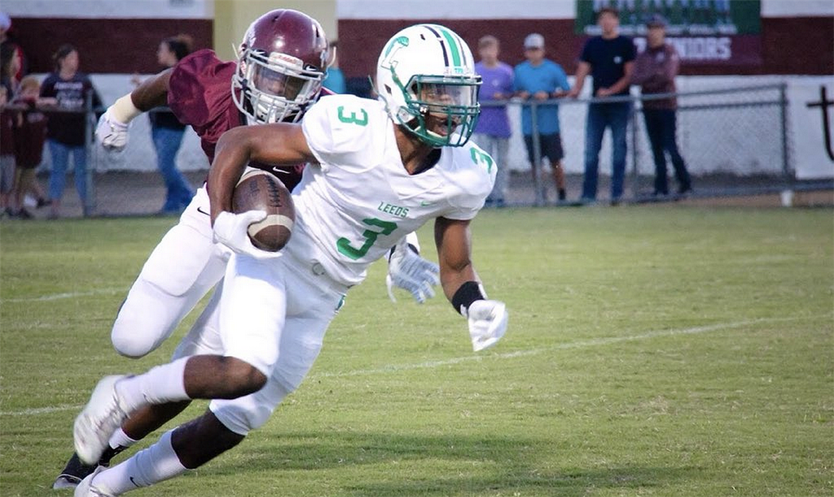 Two-way standout Ragland lands first two offers in same day