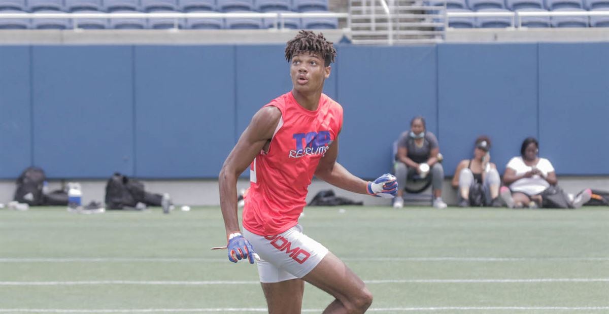 2022 WR Jayden Gibson has family ties to the Miami area