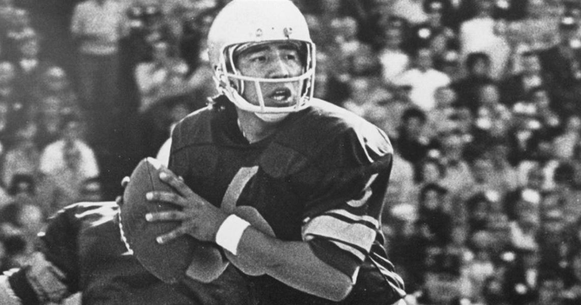 Sonny Sixkiller to be inducted into the Pac-12 Hall of Honor