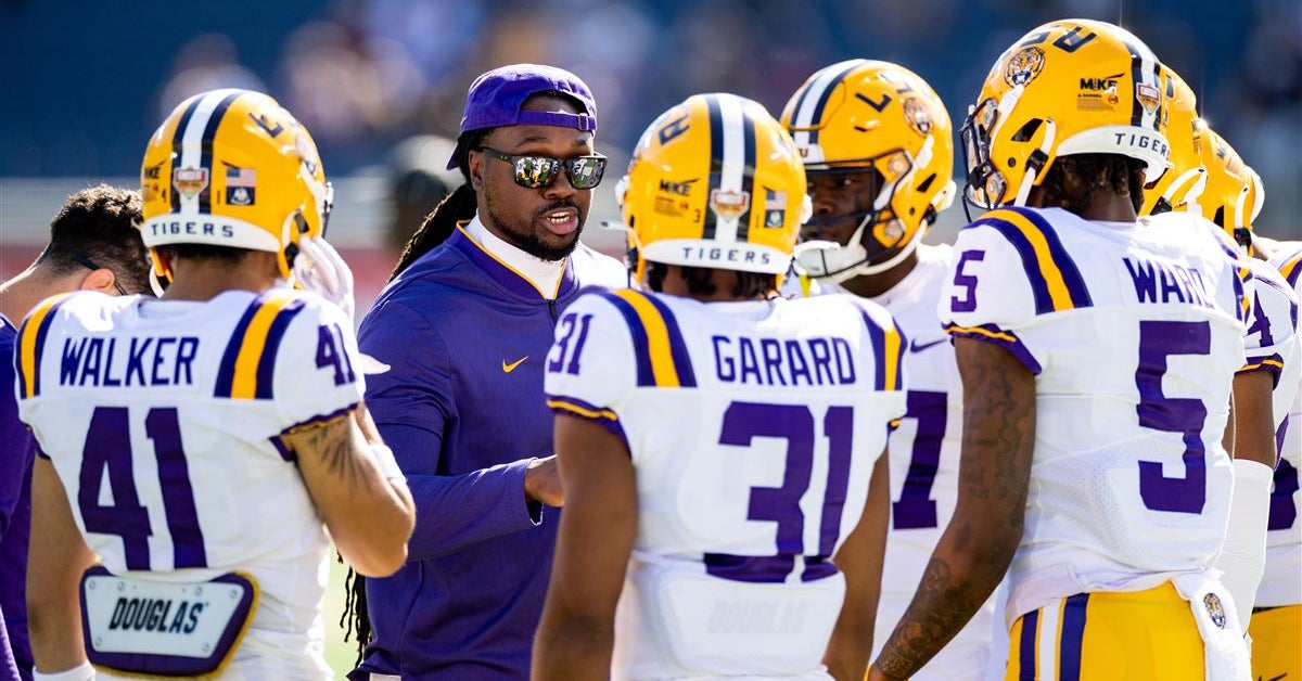 Wisconsin hires cornerbacks coach Robert Steeples, moves Paul Haynes to ...