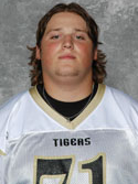 Chris Hall, Texas, Offensive Tackle