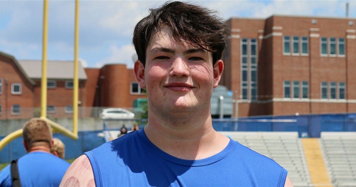 Three-star OT Joe Crocker takes two-day visit to UVA