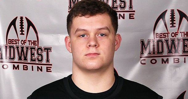 Offensive lineman Austin Collins commits to Louisville football