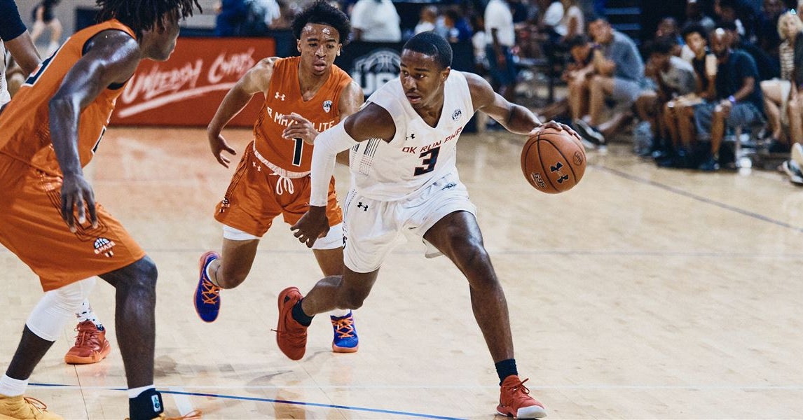 Media buzzes after Kansas lands five-star Bryce Thompson