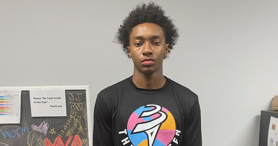 2022 three-star PG Christian Winborne commits to Saint Joseph's