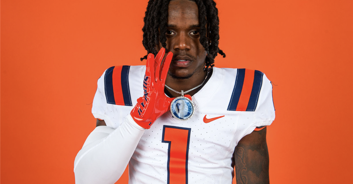 COMMIT: Illini land three-star JUCO WR Mario Sanders