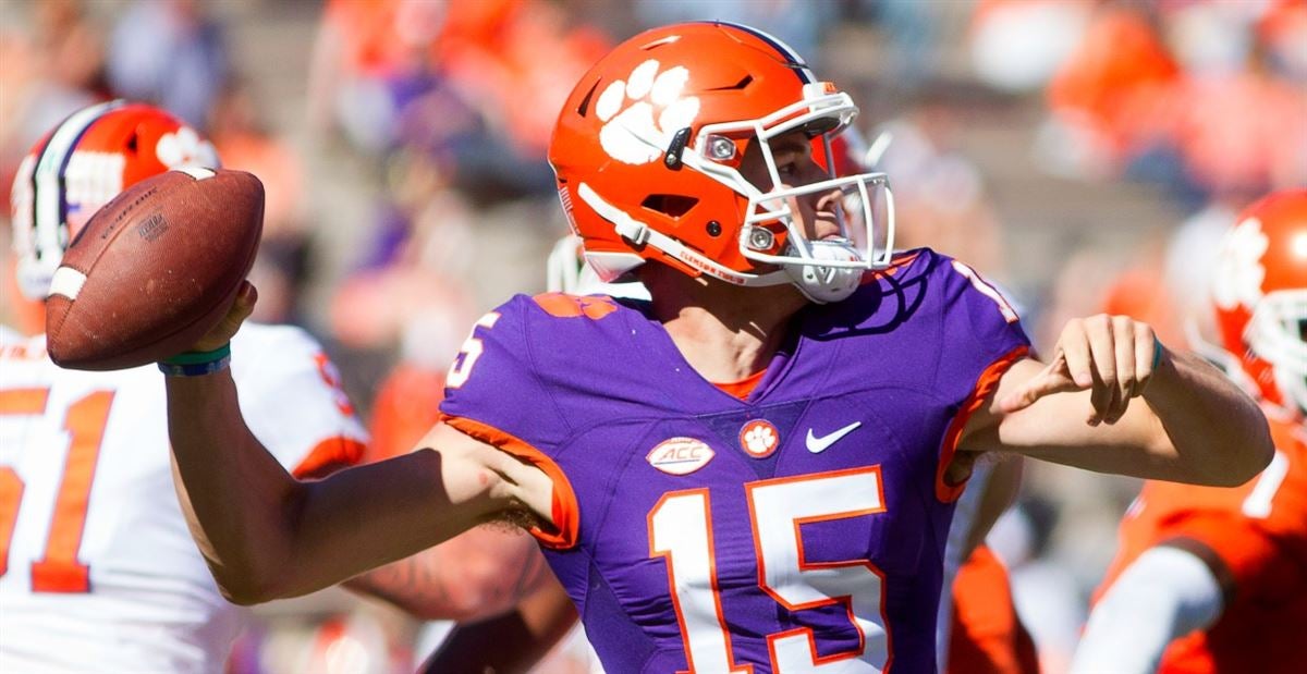 What the numbers say to expect from Hunter Johnson