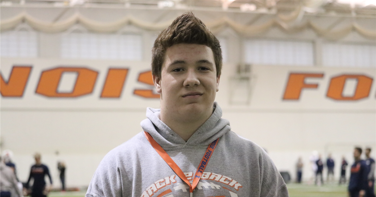 2020 OL Dylan Barrett receives Iowa offer after camp