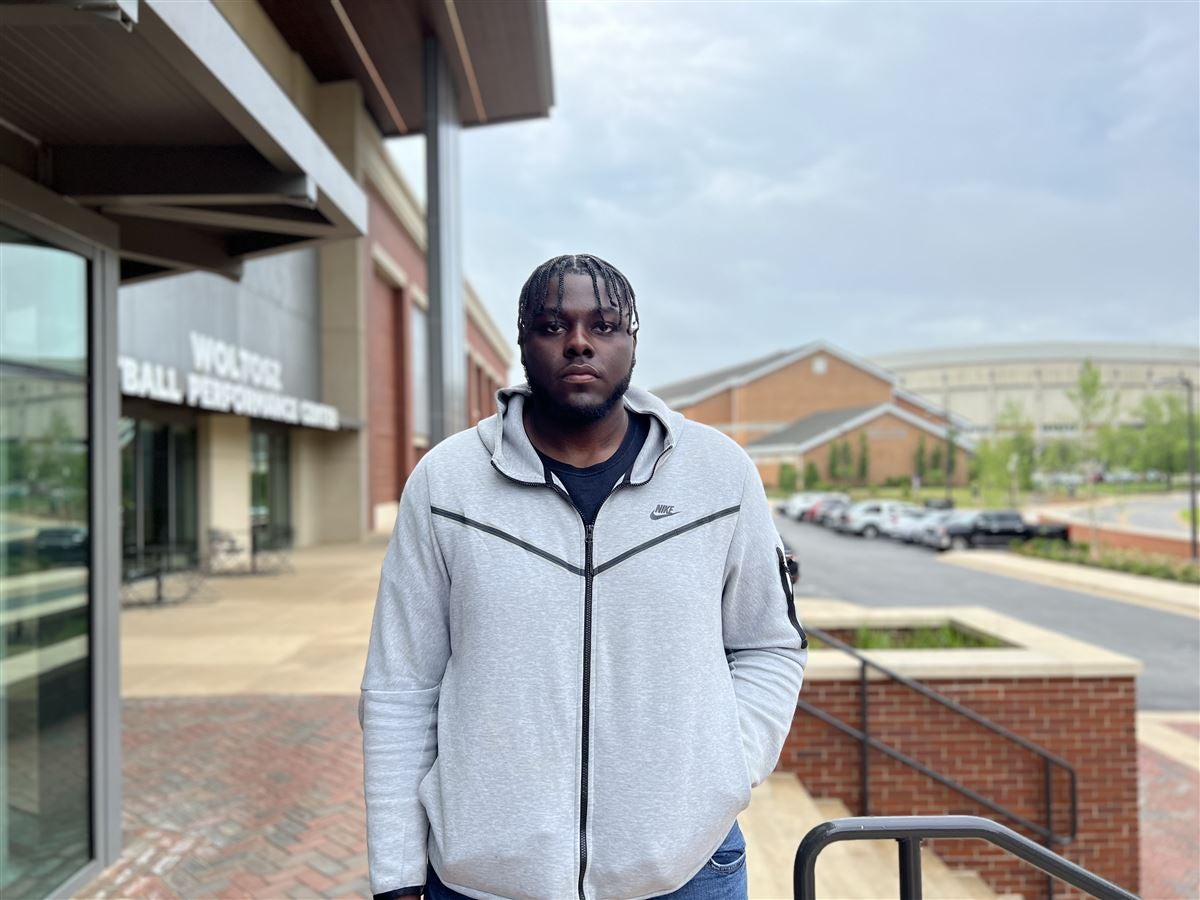 JUCO OT Markel Bell visits Auburn: 'I feel at home'