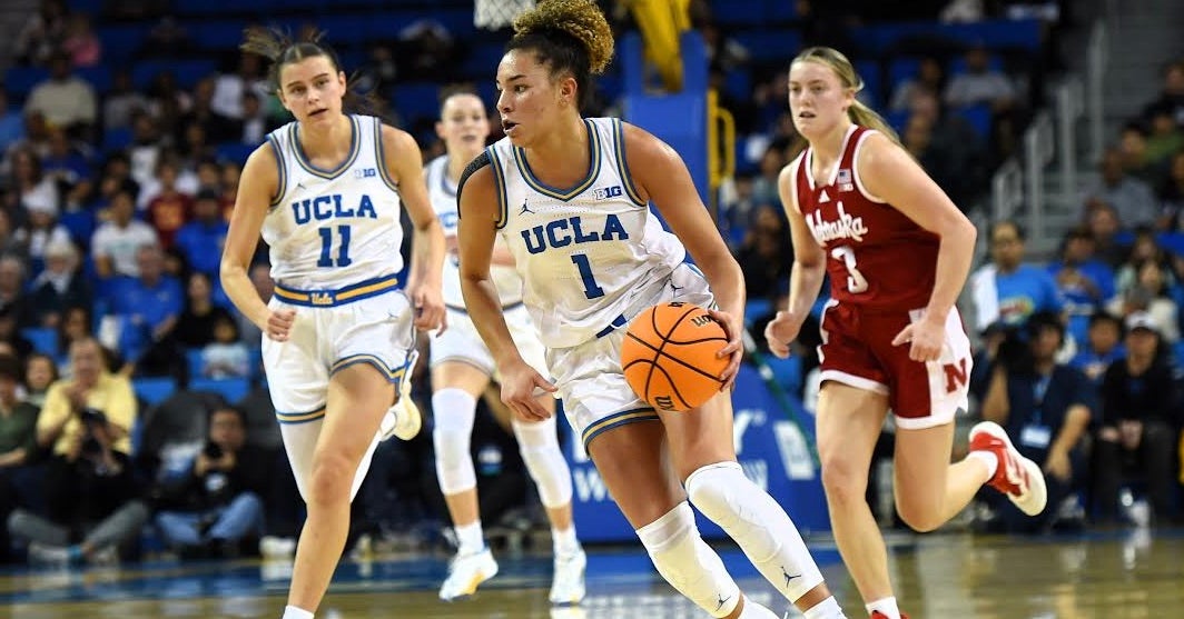 UCLA WBB Hosts Michigan on New Year's Day