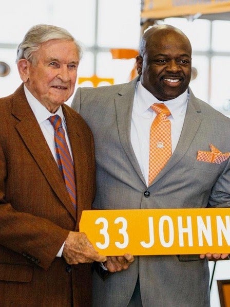 Street dedicated to former Tennessee star Johnnie Jones