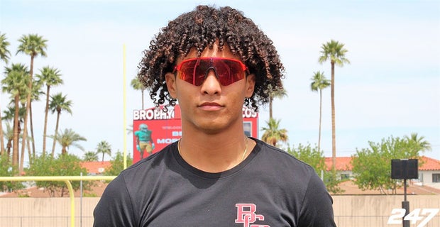 Stanford among finalists for WR target Devin Fitzgerald