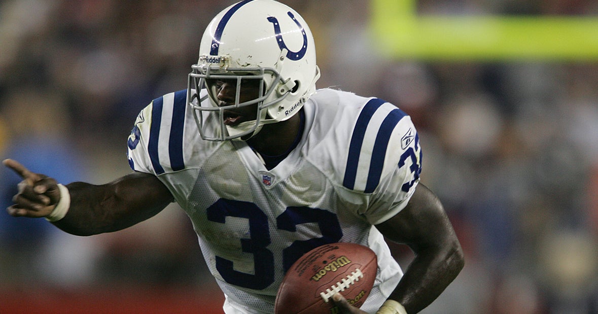 Former Miami, NFL running back Edgerrin James inducted into HOF
