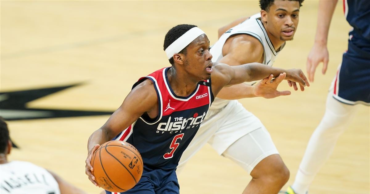 WATCH: Cassius Winston scores first NBA basket