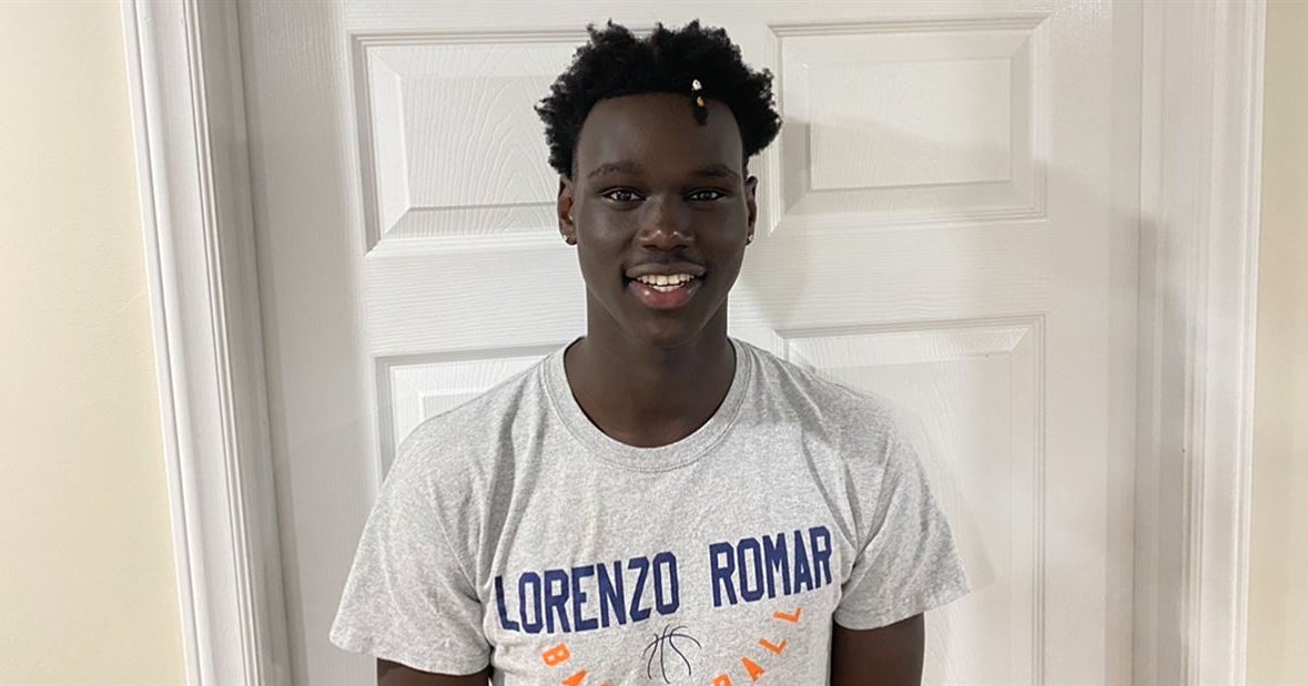 2022 Chol Deng holds four early offers