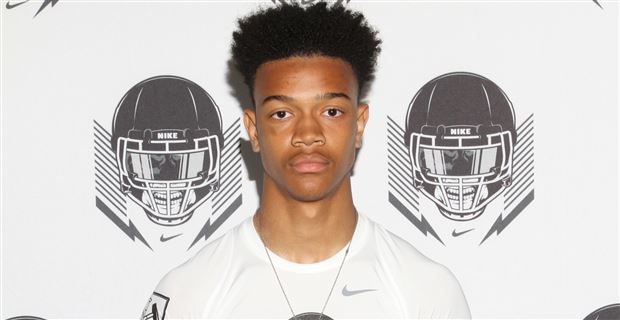 One of Philly's Top WR's Talks About Commitment To Sacred Heart