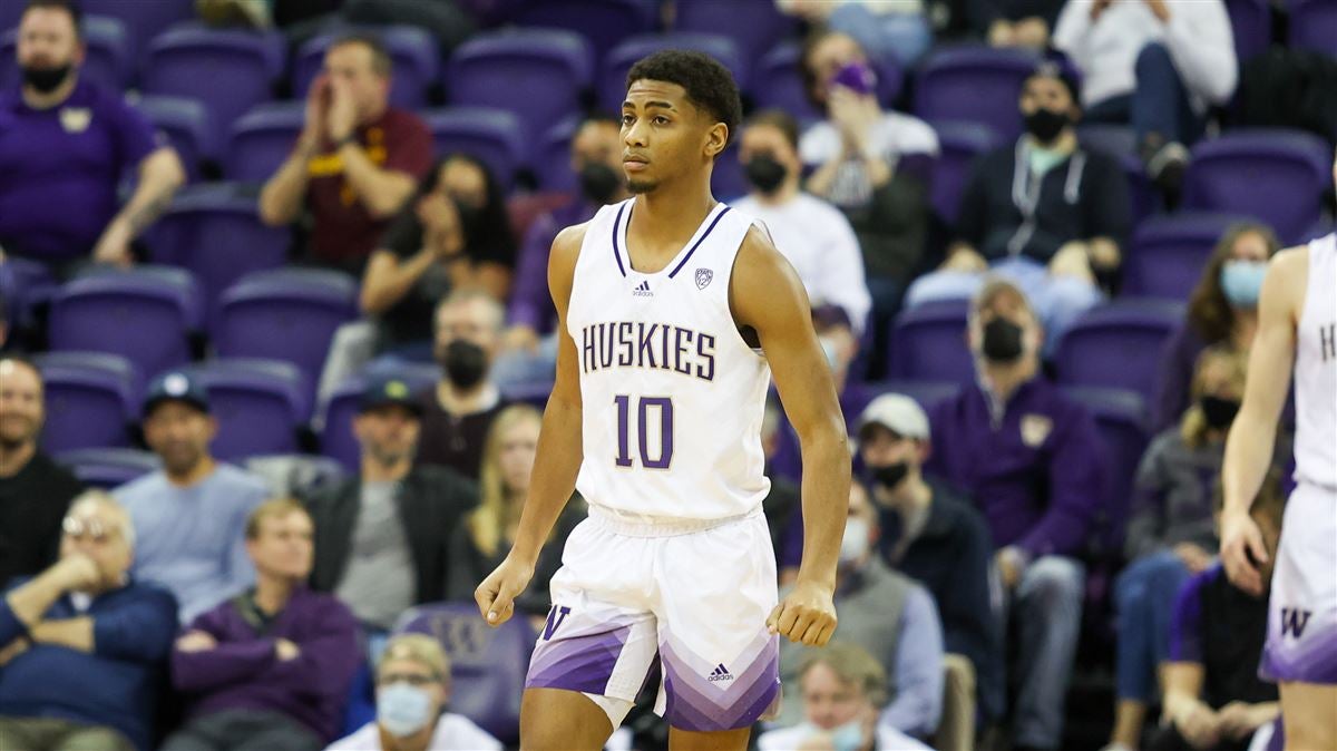 Dominiq Penn announces his intention to transfer