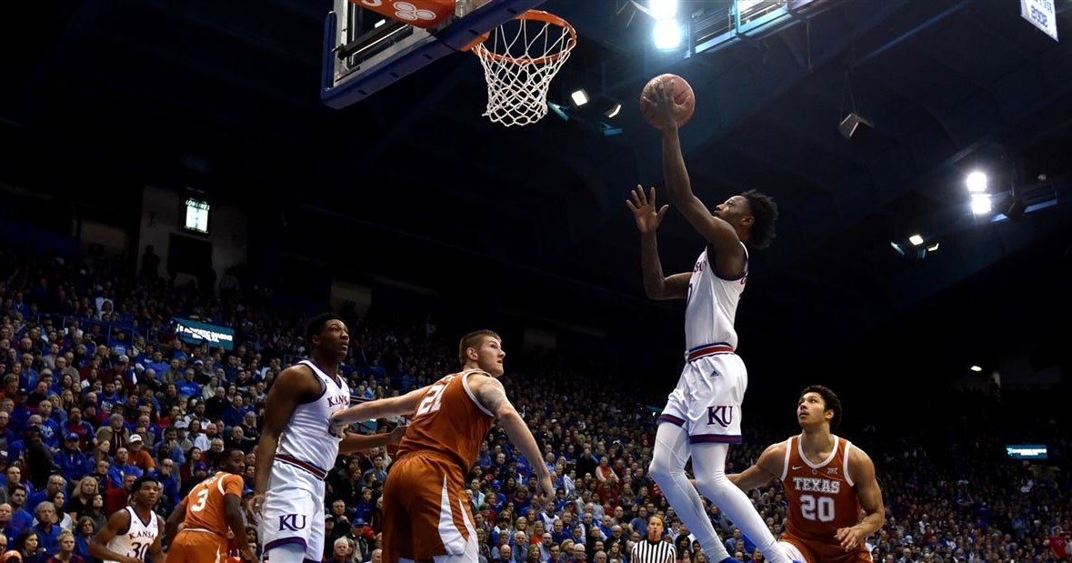 Media praises Garrett, Kansas in win over Texas