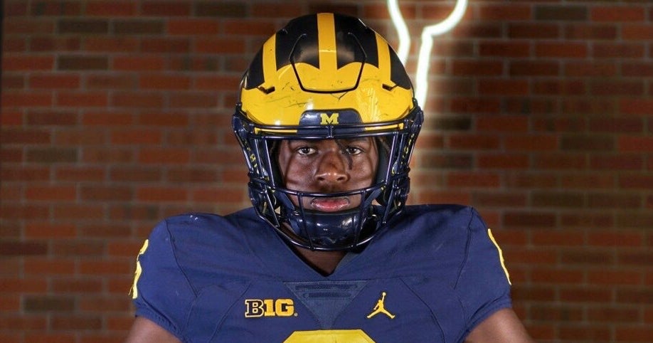 Emerging 2021 Sunshine State ATH Ricardo Hallman earns U-M offer