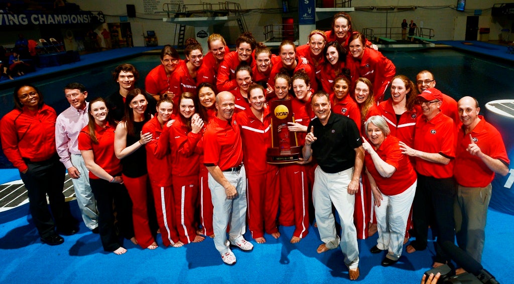 CHAMPS! Lady Swim Dawgs win NCAAs