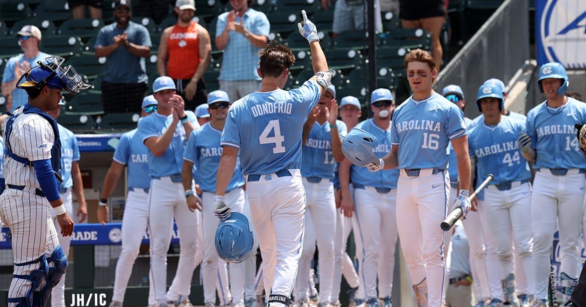Photos: Carolina's First Inning Home Run Party